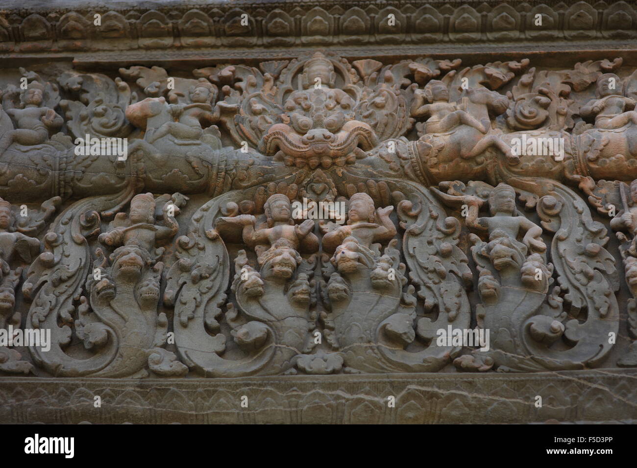 Angkor wat national park hi-res stock photography and images - Alamy