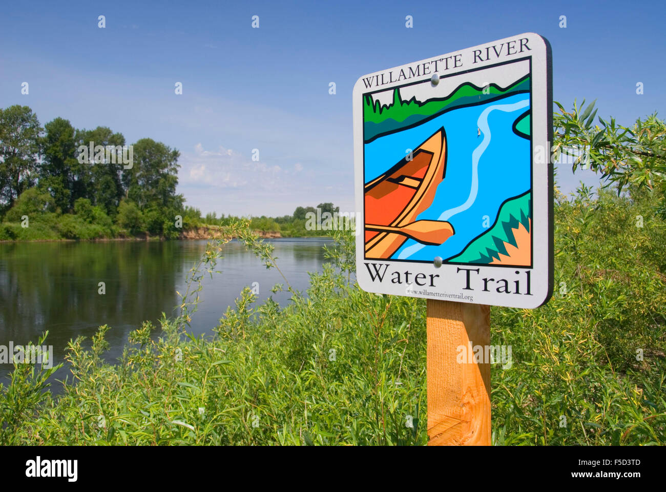 Willamette River Water Trail, Willamette River Greenway, Oregon Stock Photo - Alamy