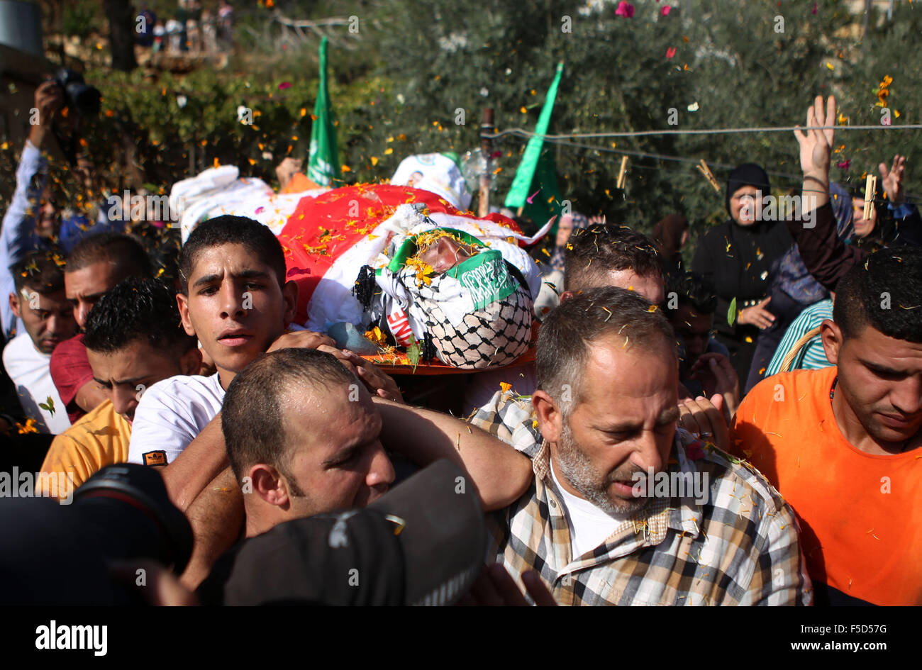 Qatana, West Bank, Palestinian Territory. 2nd Nov, 2015. Palestinians ...