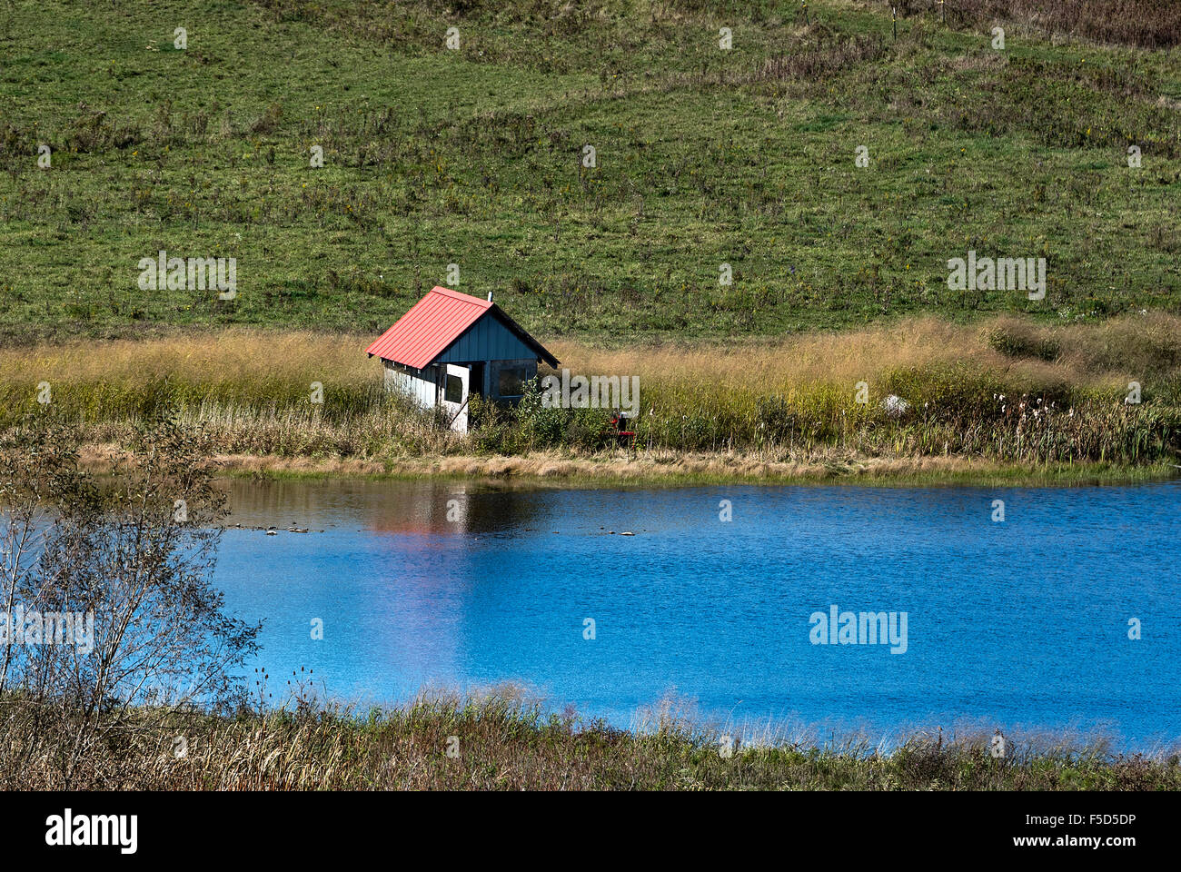 Springhouse hi-res stock photography and images - Alamy