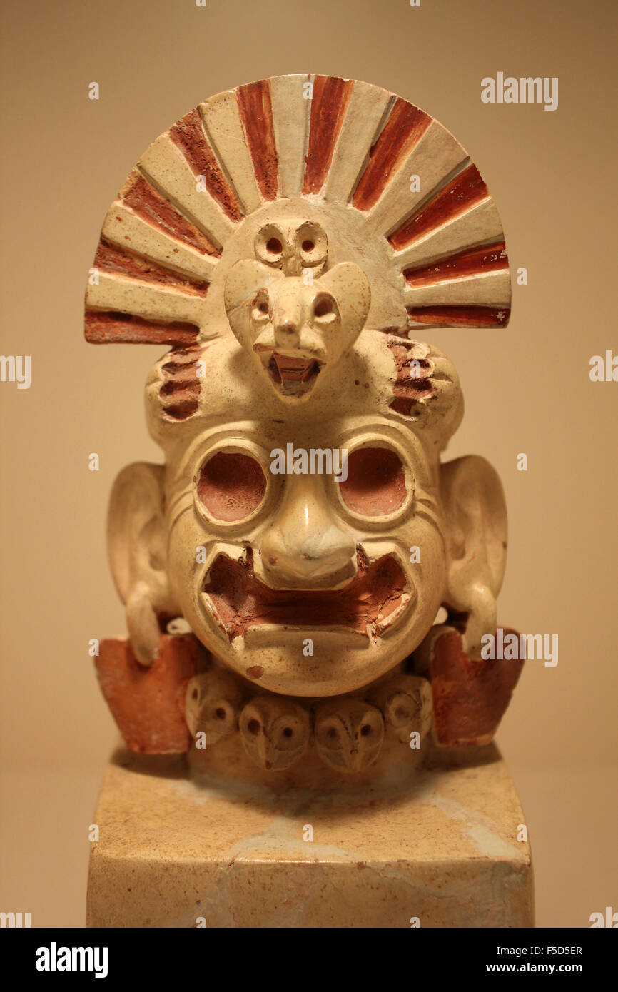 Early moche hi-res stock photography and images - Alamy
