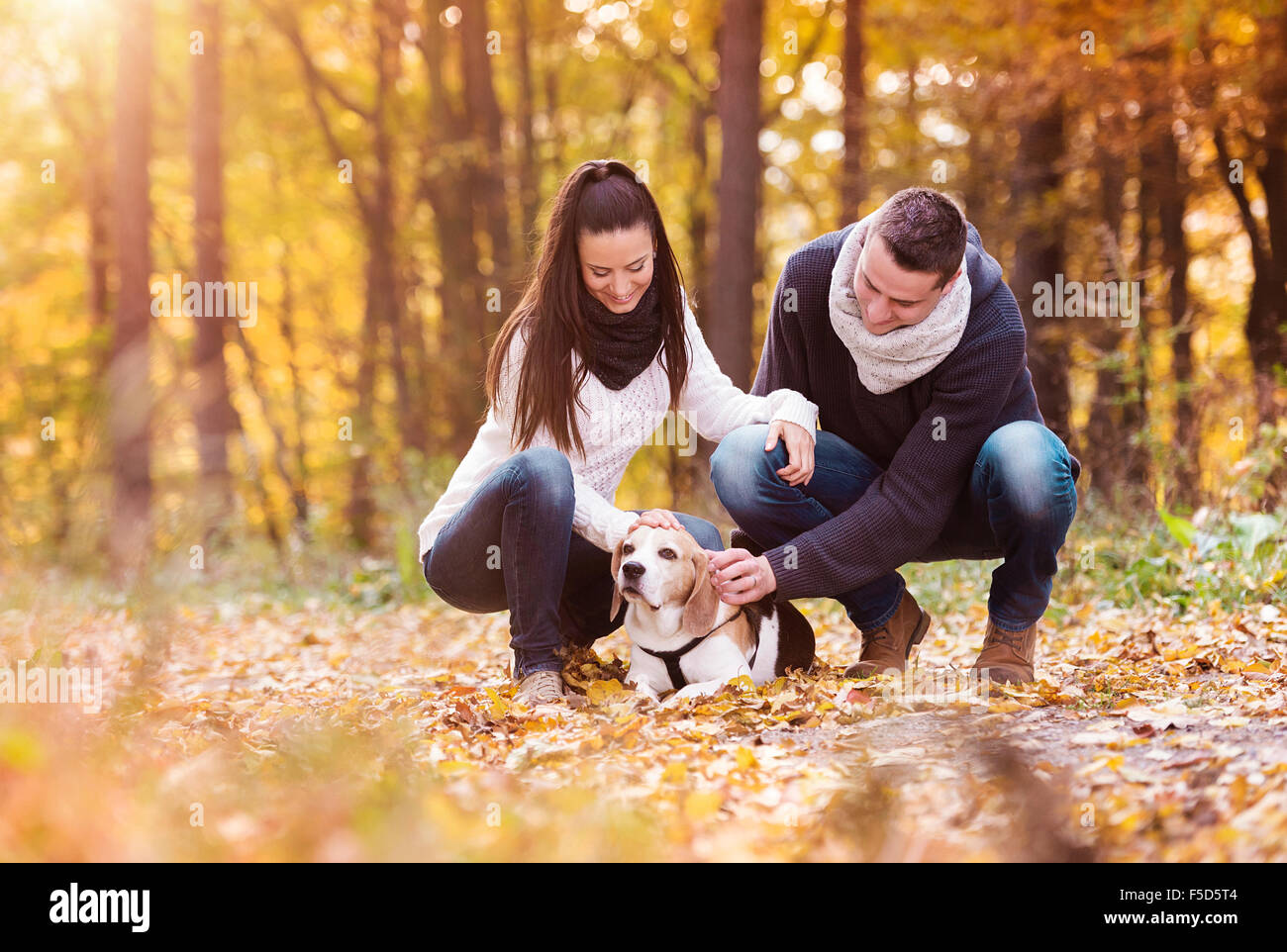 Beautiful couple in nature hi-res stock photography and images - Alamy
