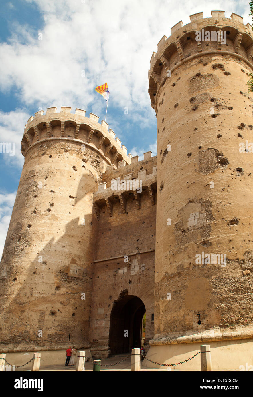 City of valencia flag hi-res stock photography and images - Alamy
