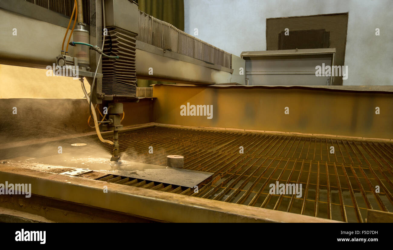 Waterjet cutting technology hi-res stock photography and images - Alamy