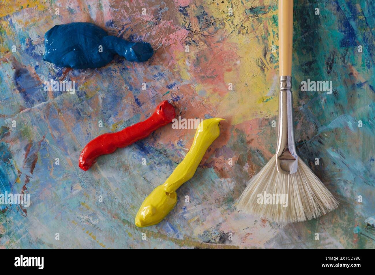 Primary color hi-res stock photography and images - Alamy