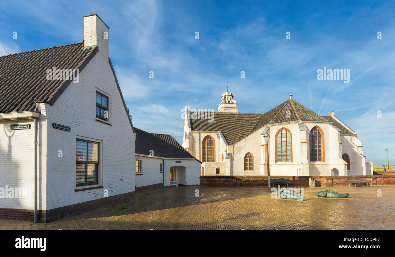 Empty Courtyard And Arches Of Historic Building High Resolution Stock Photography and Images - Alamy