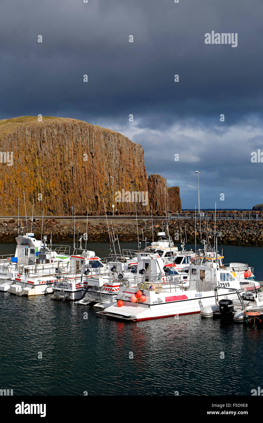 Basalt island hi-res stock photography and images - Alamy