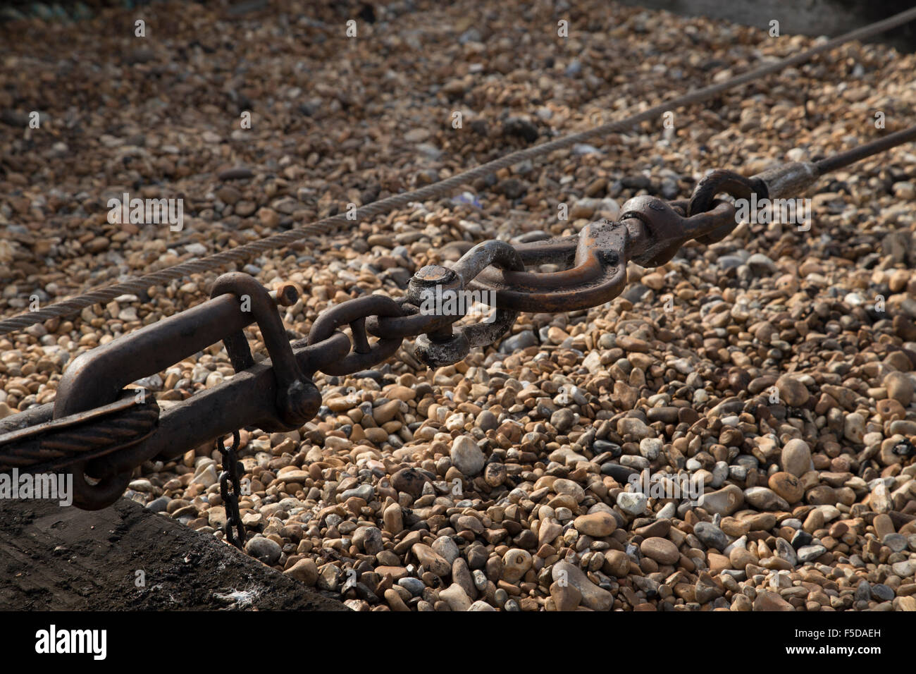 Hook and pulley system Stock Photo - Alamy