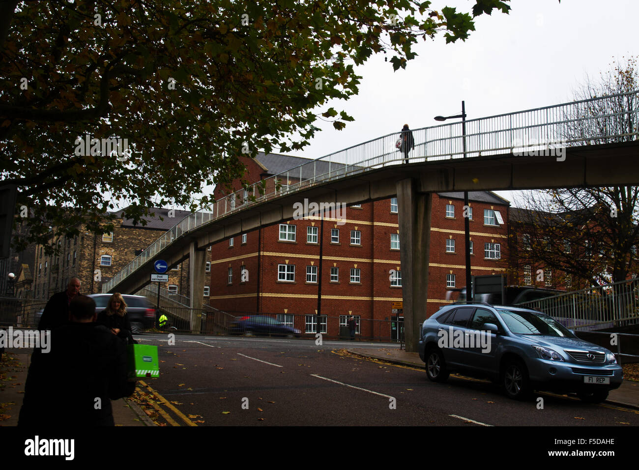 Safe crossing hi-res stock photography and images - Alamy