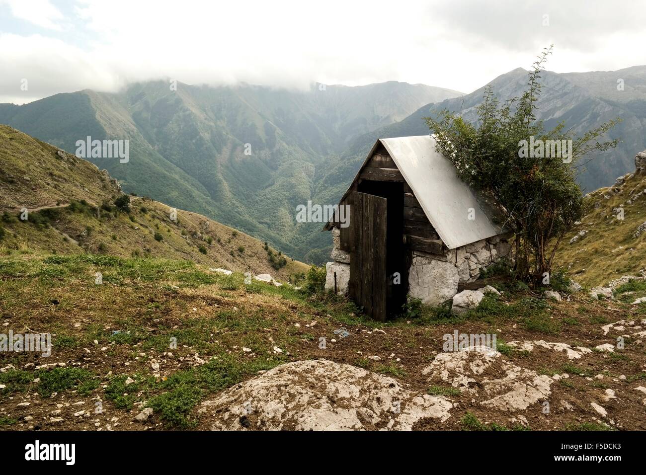 Stonehouse in Lukomir and Rakitnica canyon in the background Stock ...