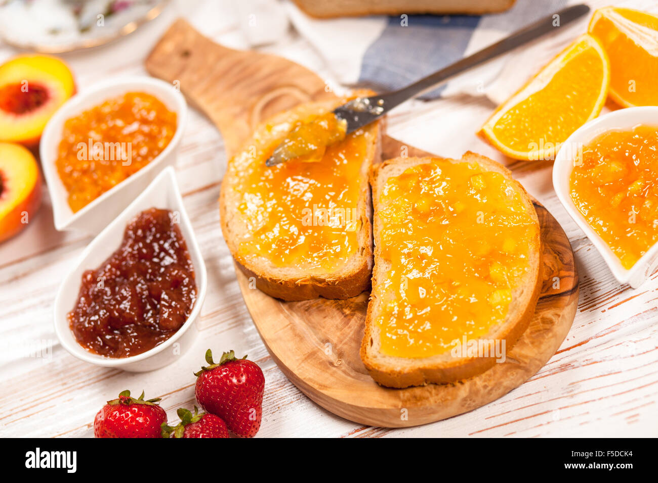 Slices of bread with jam Stock Photo - Alamy