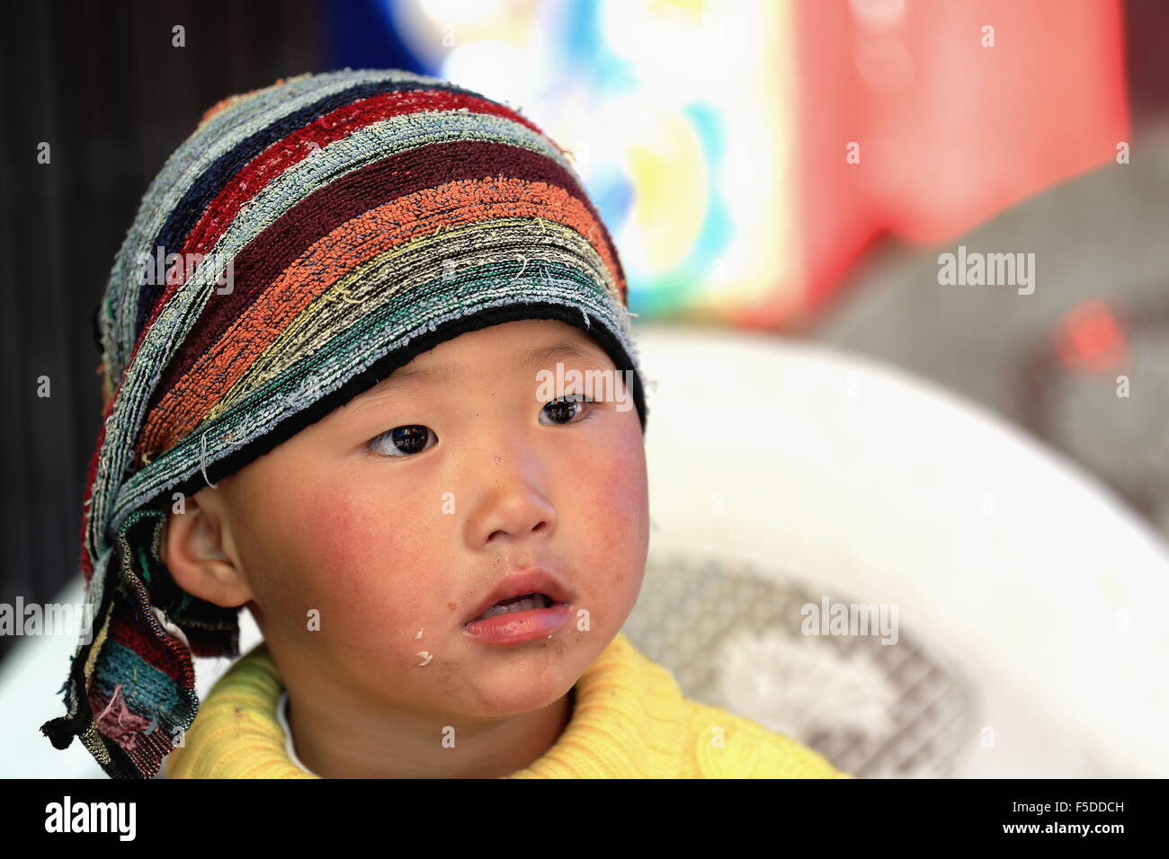 Mongoloid hi-res stock photography and images - Alamy