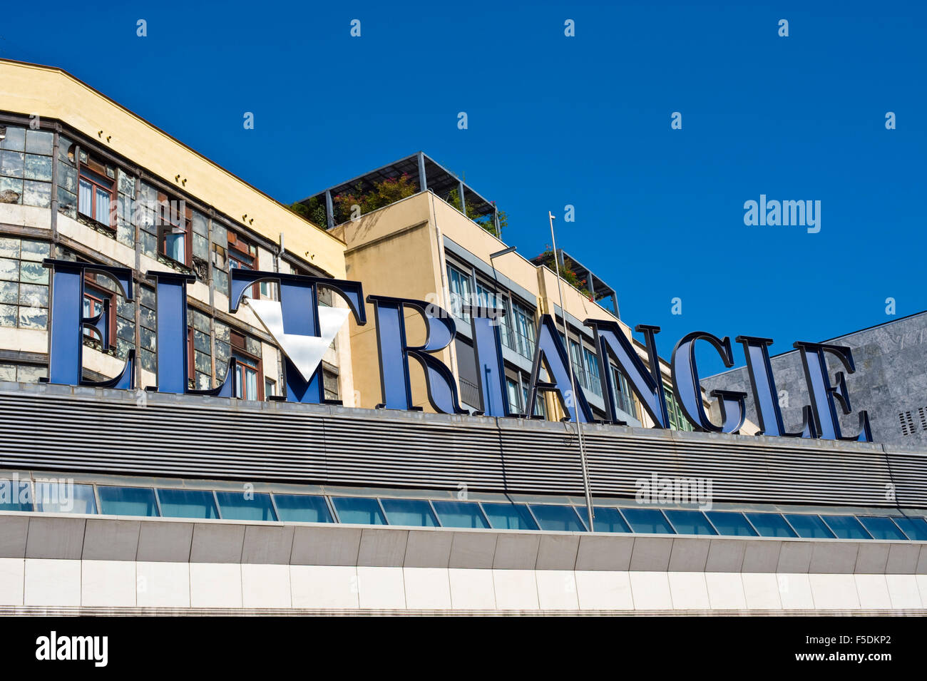 New triangle hi-res stock photography and images - Alamy