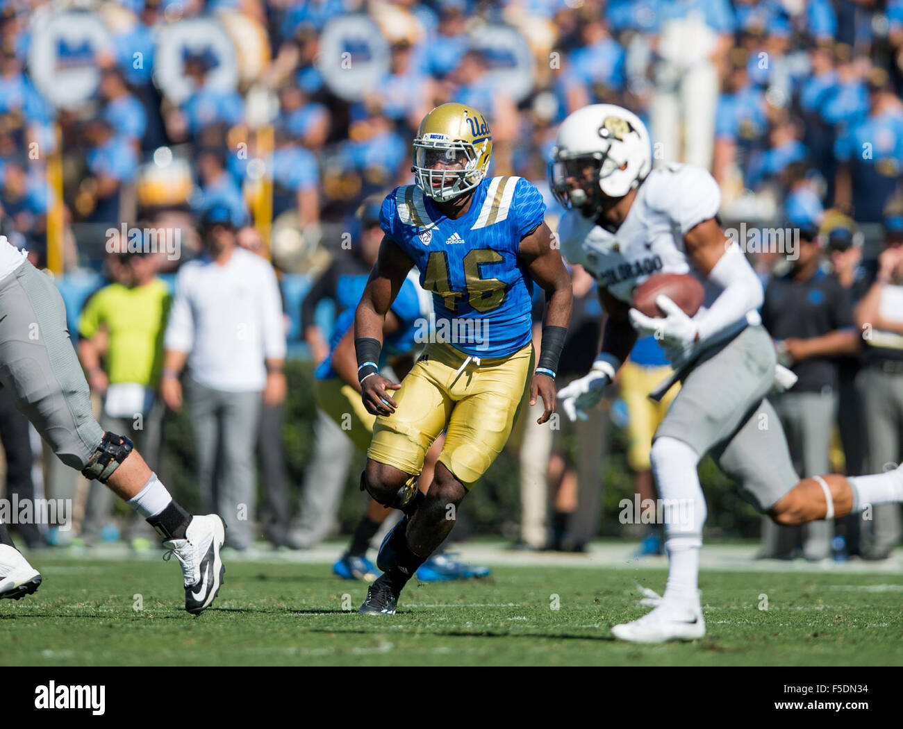Pasadena, CA. 31st Oct, 2015. UCLA Bruins linebacker (46) Kene Orjioke ...