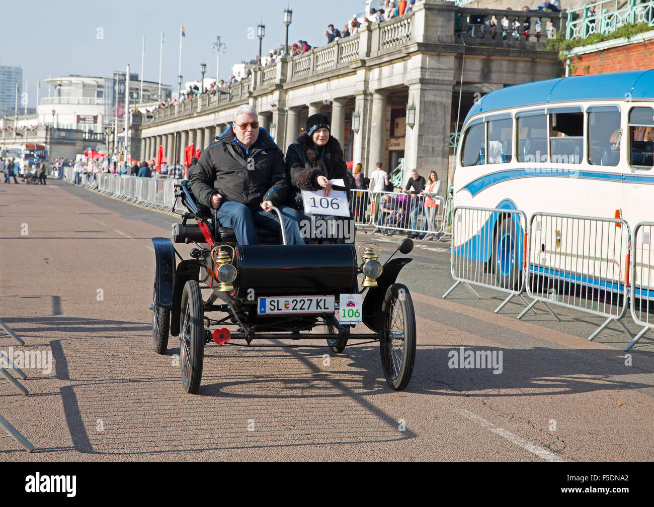 1902 oldsmobile at the Finish Line after completing the London to ...
