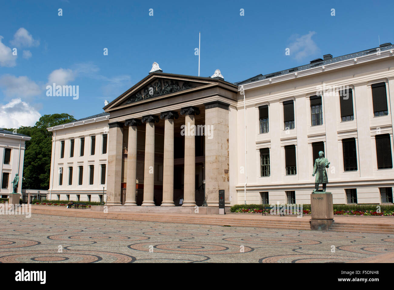 Oslo university hi-res stock photography and images - Alamy
