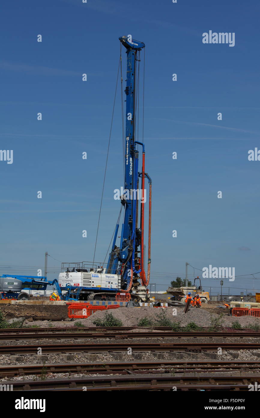 Reinforcing piling hi-res stock photography and images - Alamy
