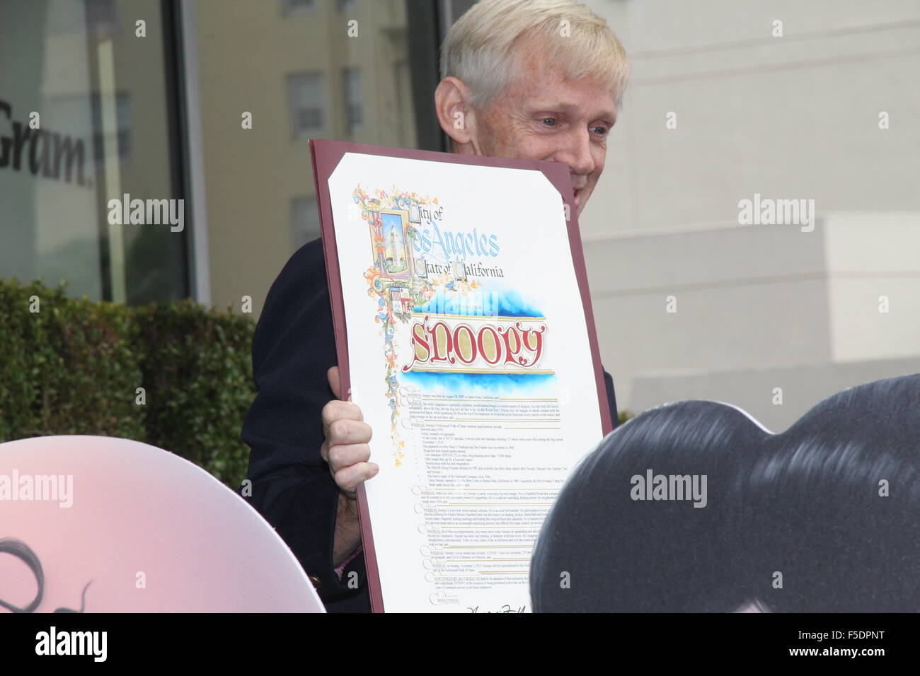 Craig schulz snoopy hollywood walk hi-res stock photography and images ...
