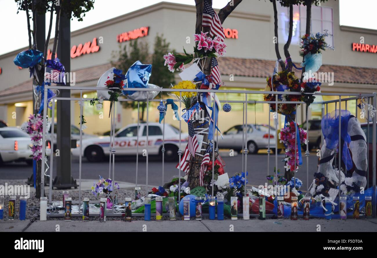 Usa. 2nd Nov, 2015. The memorial for officer Daniel Webster at the spot ...