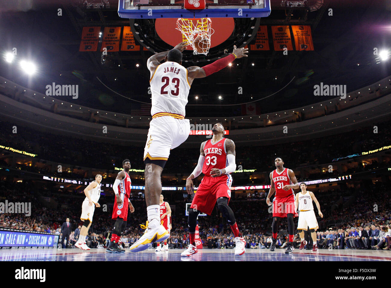 100 point game nba hi-res stock photography and images - Alamy