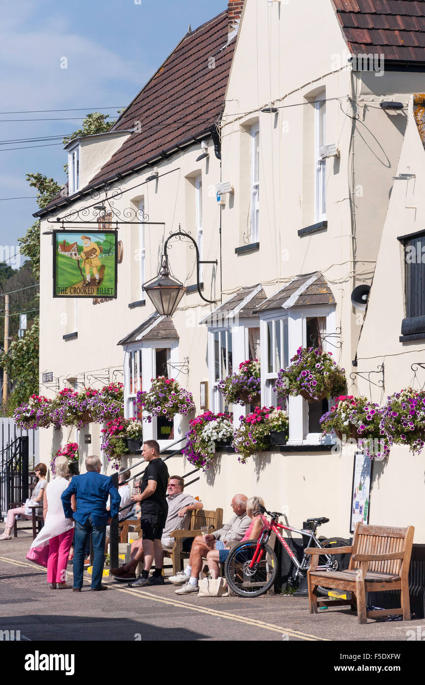 16th Century The Crooked Billet Pub, High Street, Old Leigh, Leigh-on ...