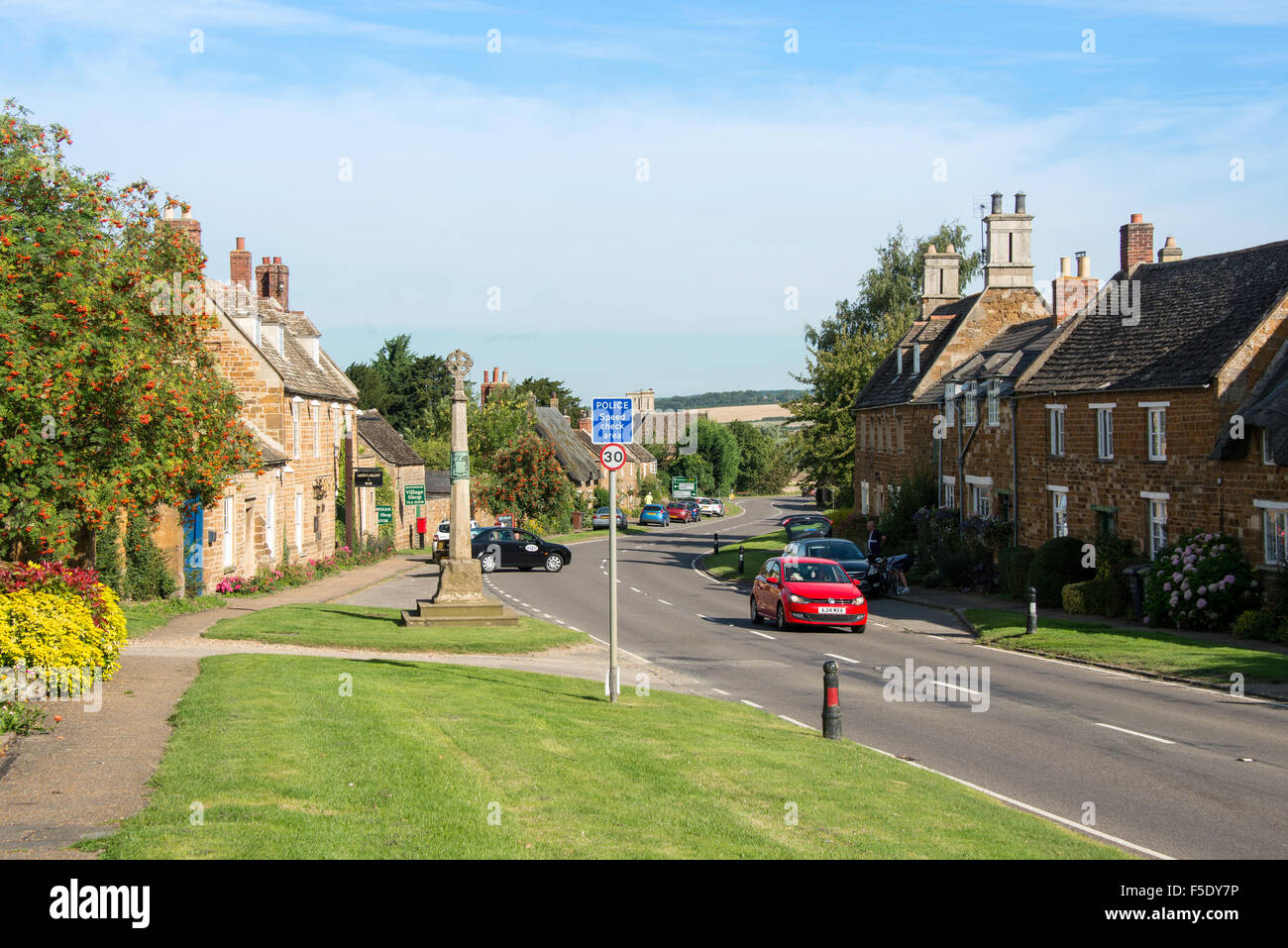 Rockingham uk hi-res stock photography and images - Alamy