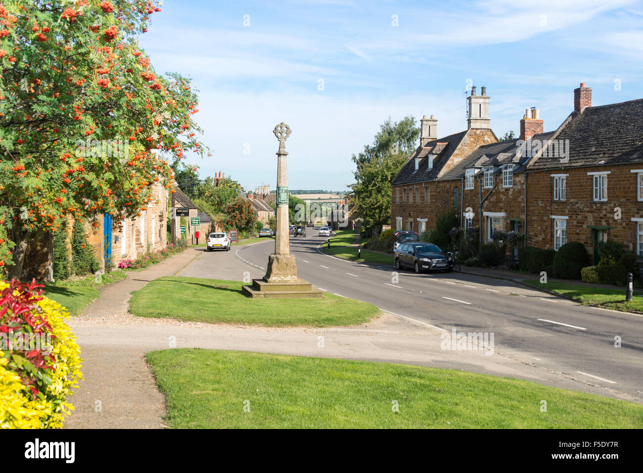 Rockingham uk hi-res stock photography and images - Alamy