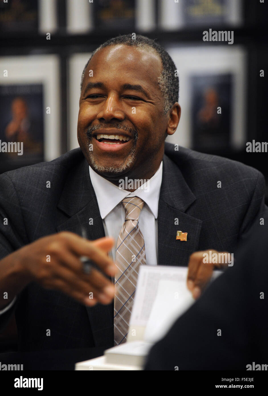 Ben carson hi-res stock photography and images - Alamy