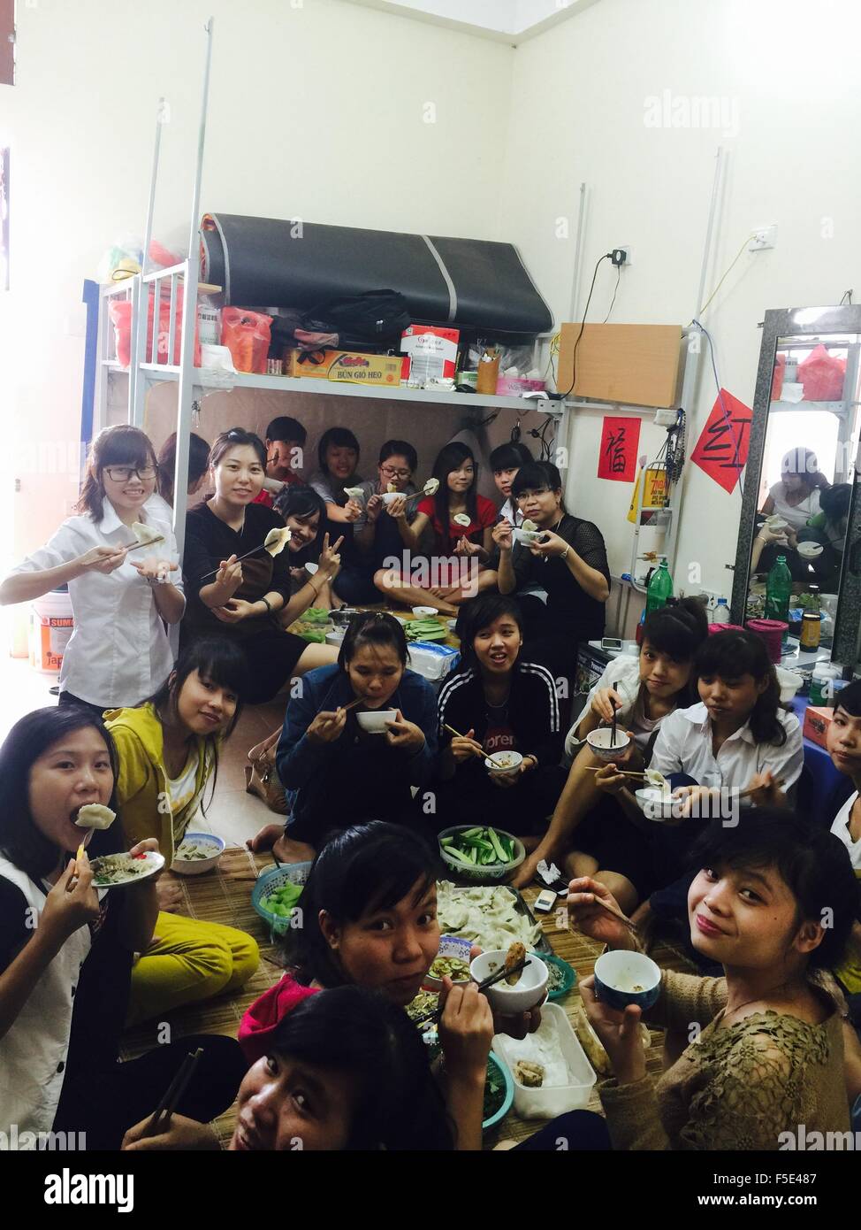 Guan li hi-res stock photography and images - Alamy