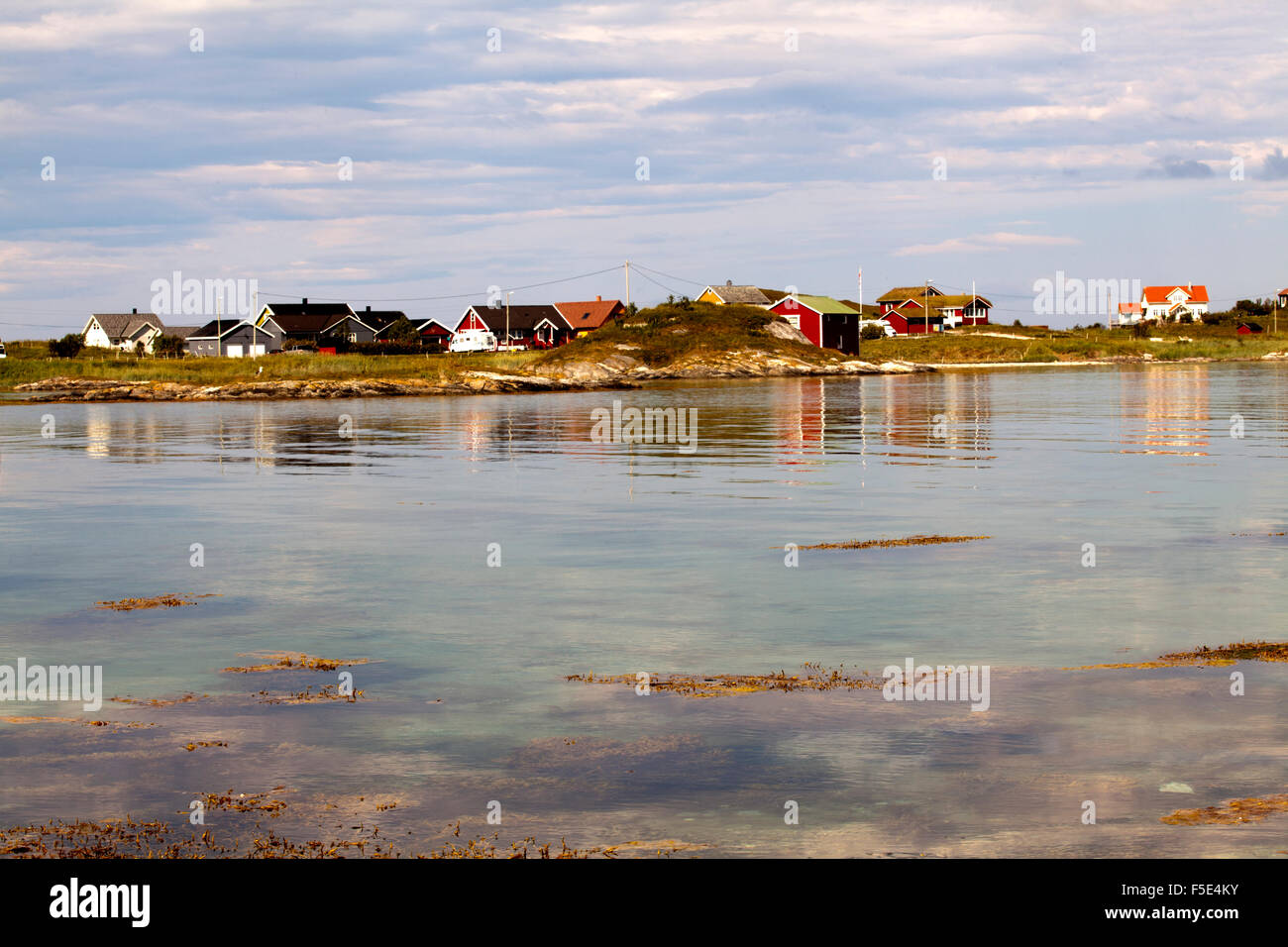 Sommaroy hi-res stock photography and images - Alamy