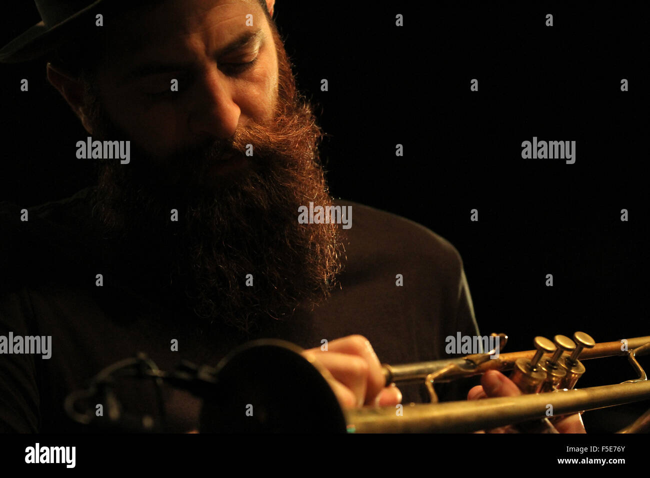 Avishai Cohen´s trio Triveni performs in Prague, Czech Republic ...