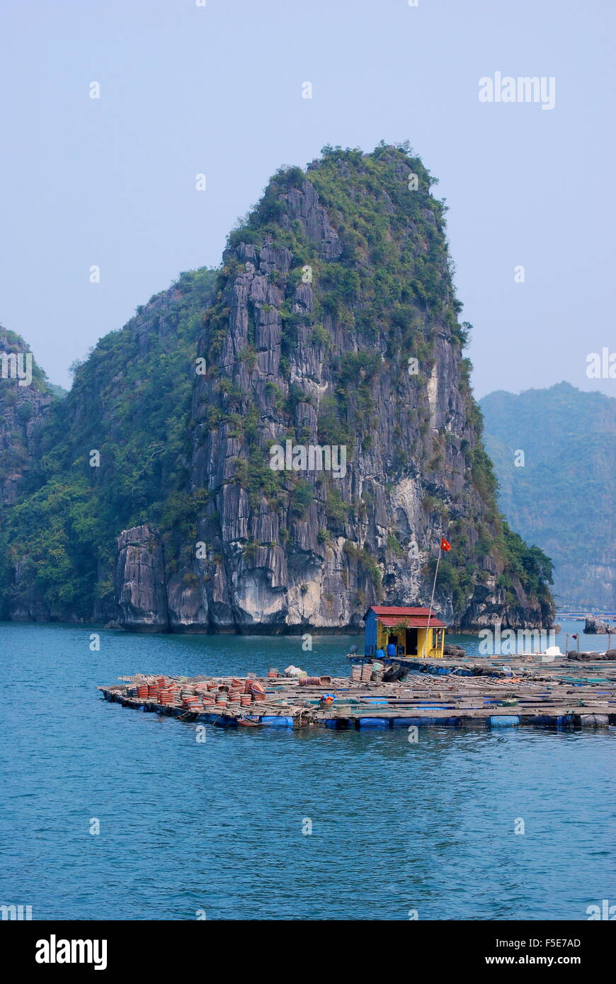Traditional asian floating village at Halong Bay, Vietnam Stock Photo ...