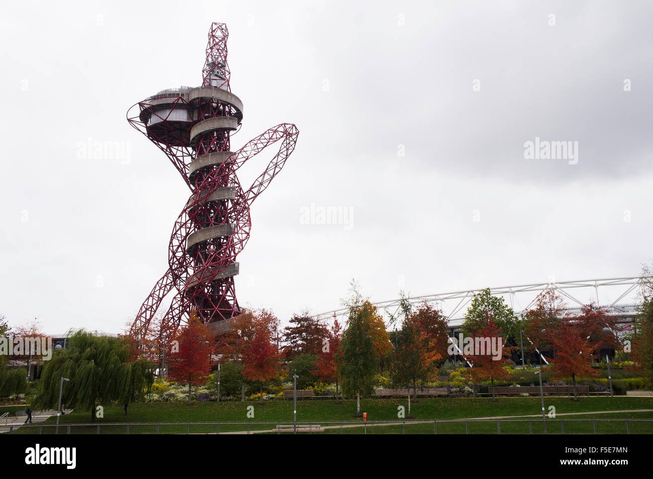 The Stadium, ArcelorMittal Orbit tower, Queen Elizabeth Olympic Park ...