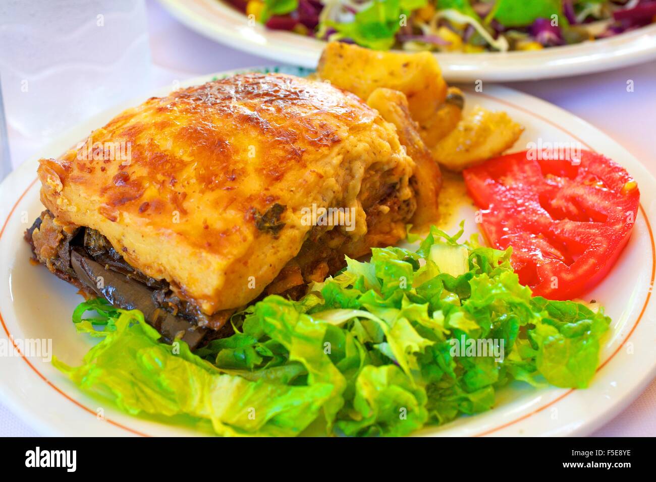 Greece greek food drink traditional hi-res stock photography and images ...