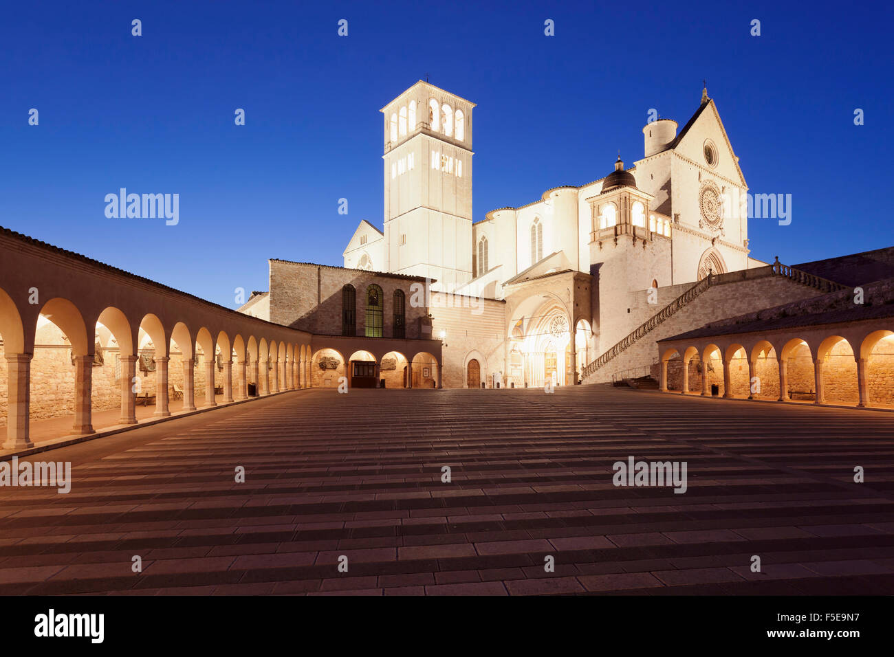 Basilica of San Francesco, UNESCO World Heritage Site, Assisi, Perugia ...