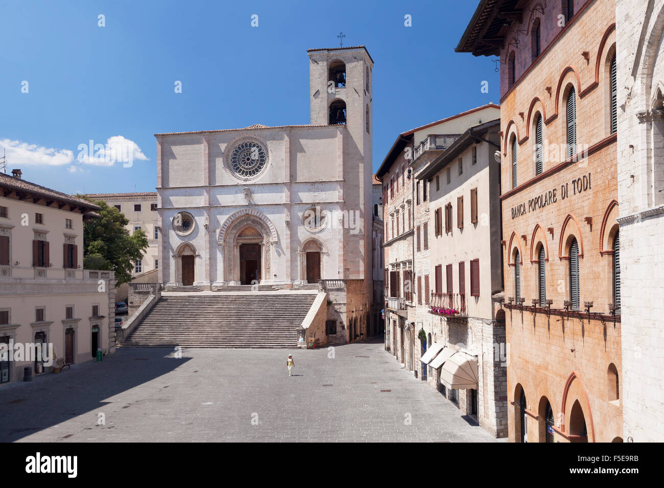 Piazza del Popolo Square, Duomo Santa Maria Cathedral, Todi, Perugia ...