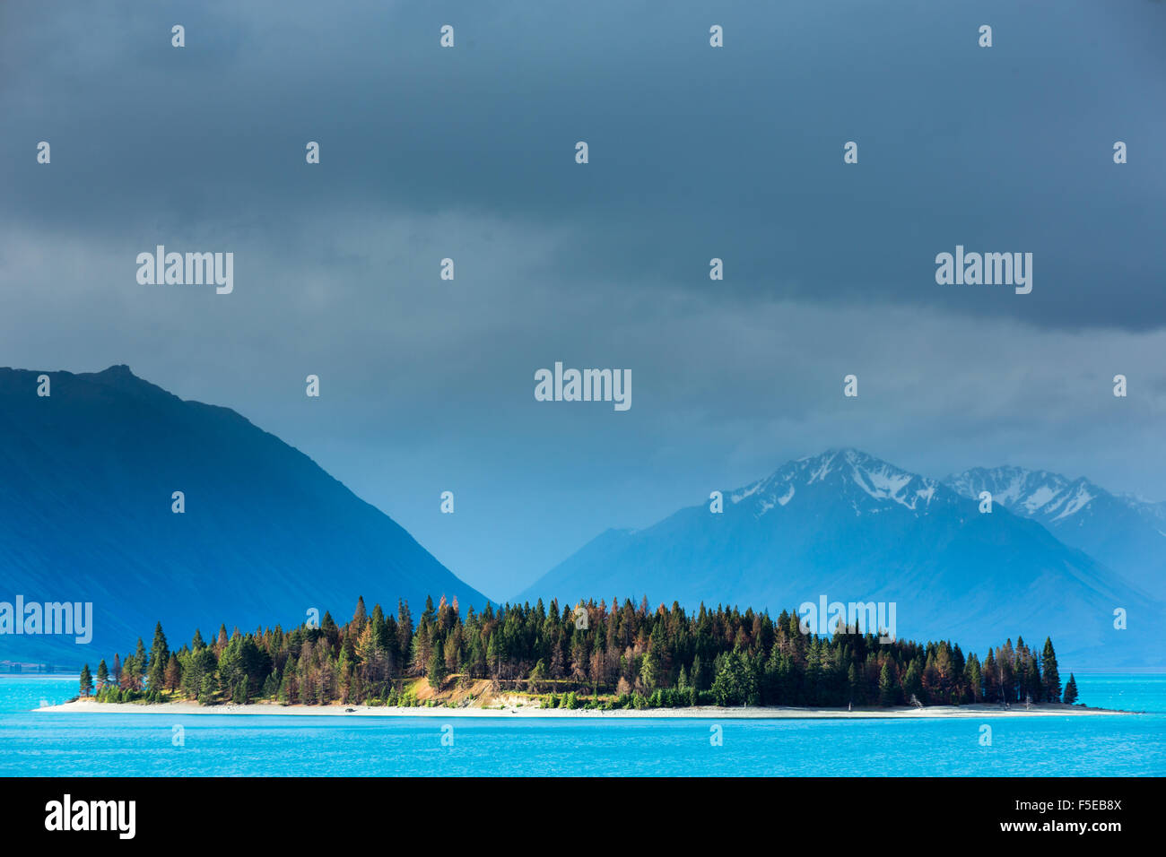 Lake Tekapo, Mackenzie Basin, South Island, New Zealand, Pacific Stock ...
