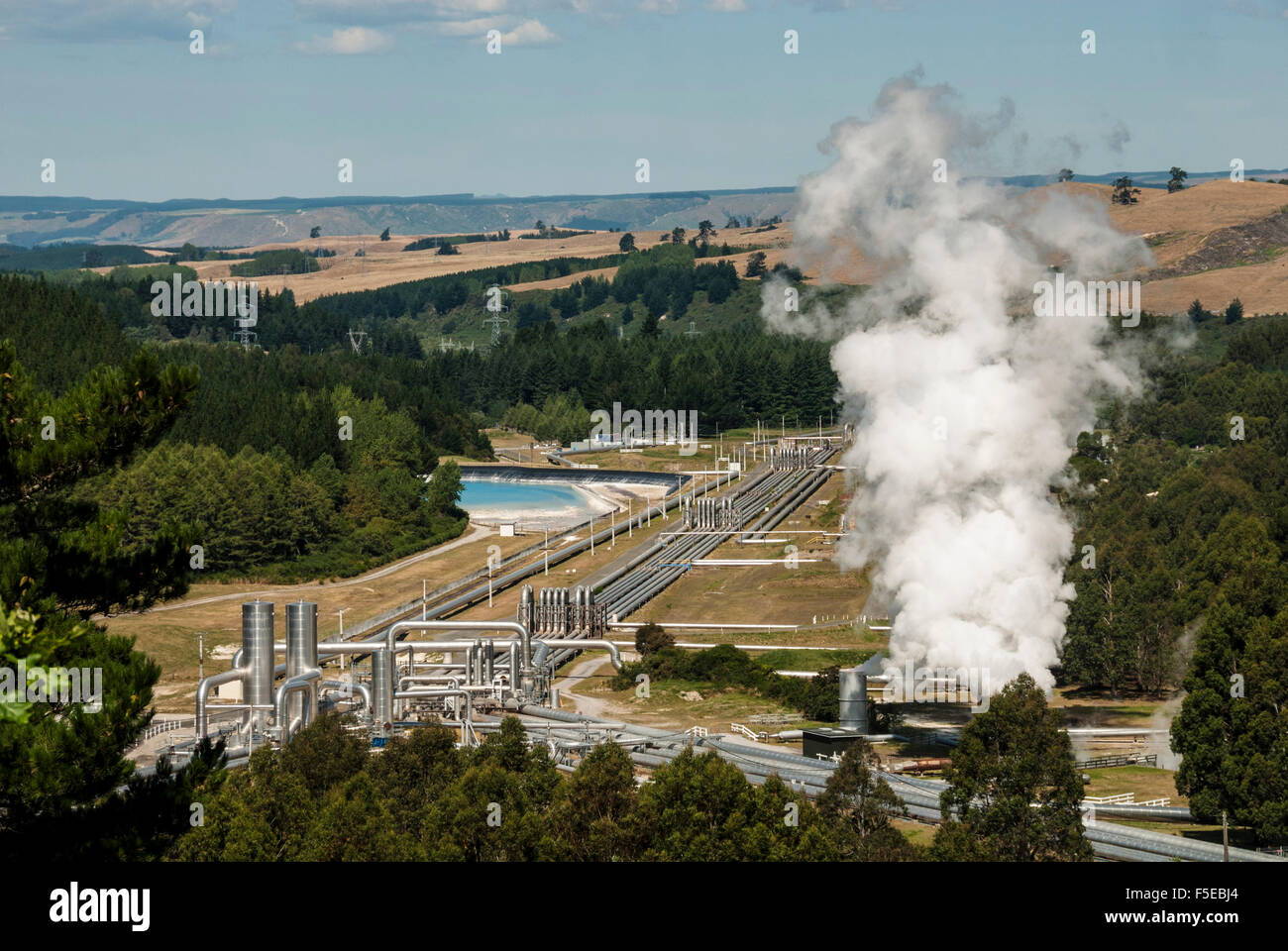 Wairakei Geothermal Power Station, Taupo, North Island, New Zealand ...