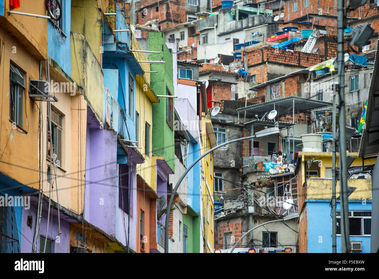 Favela brazil hi-res stock photography and images - Alamy