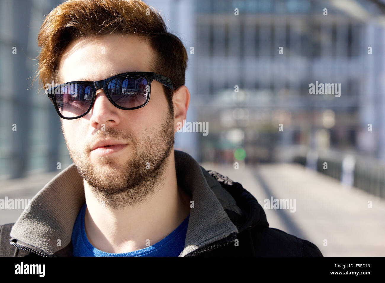 Cool man hi-res stock photography and images - Alamy