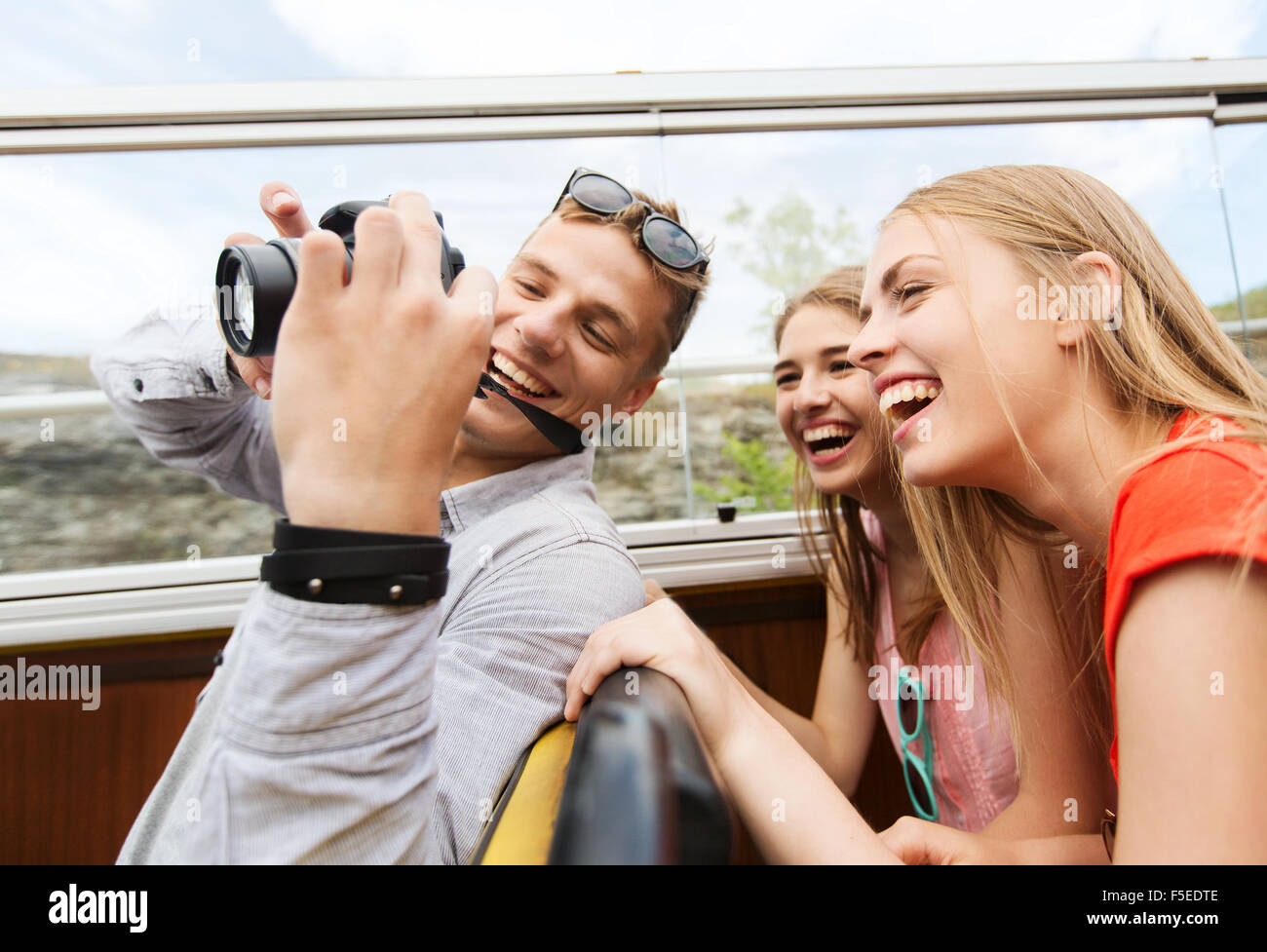 Young tour bus hi-res stock photography and images - Alamy