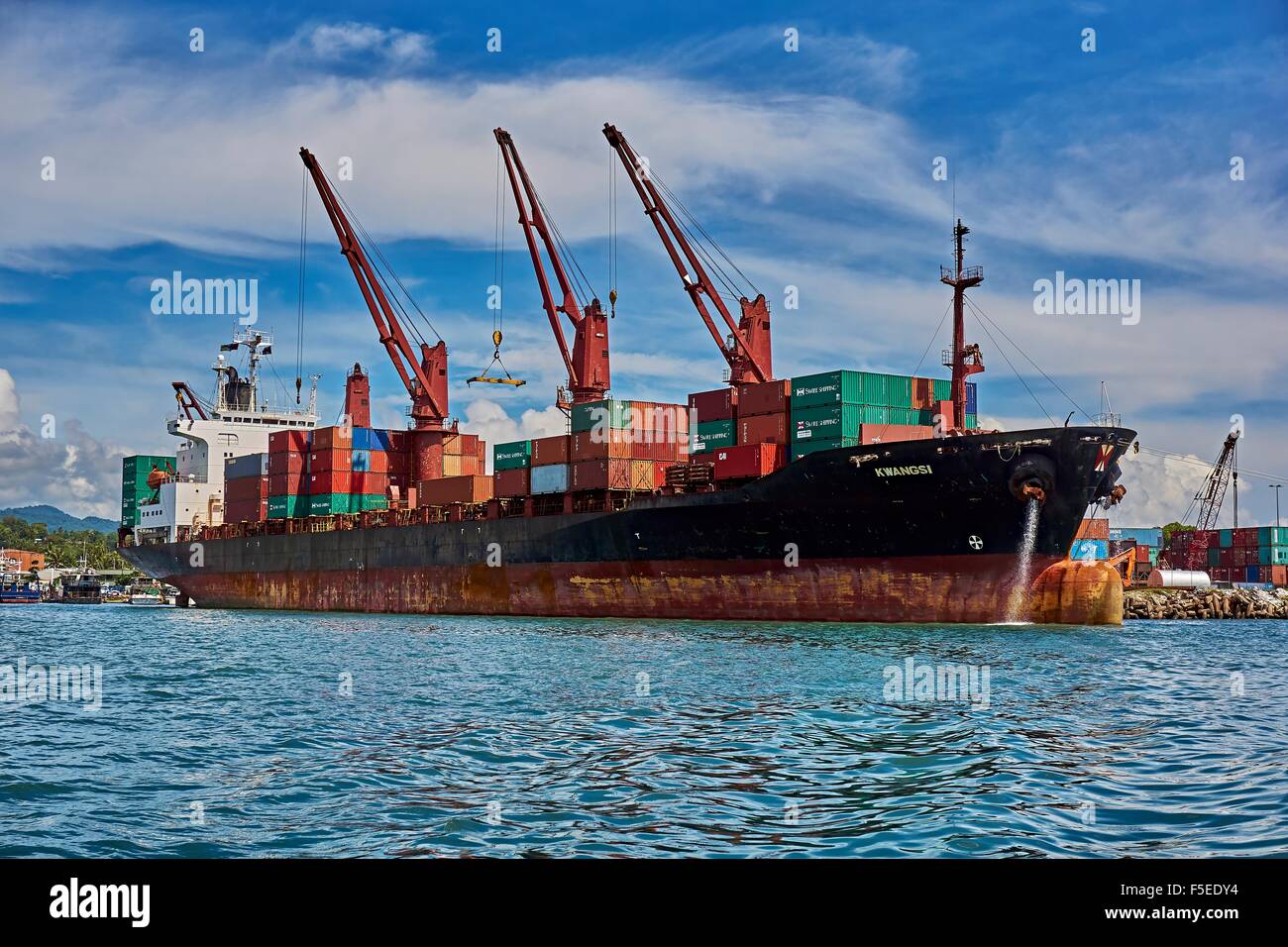 Solomon islands port hi-res stock photography and images - Alamy