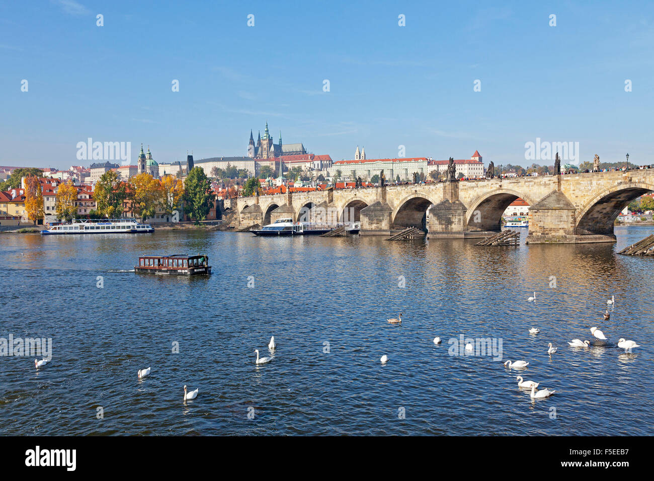 Prague Castle, Charles Bridge, River Vltava, Prague, Czech Republic ...