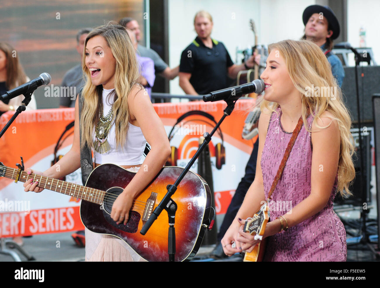 Maddie tae performing live on hi-res stock photography and images - Alamy