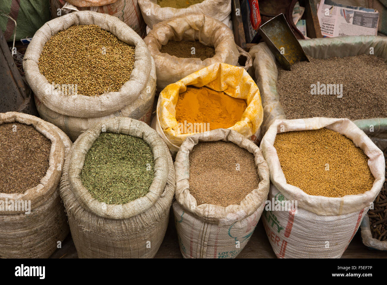 India, Himachal Pradesh, Shimla (Simla), Lower Bazaar, spice stall ...
