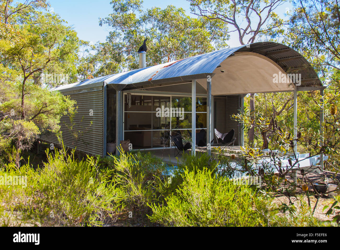 Artist Syd Ball's classic Murcutt house, designed by Australian ...