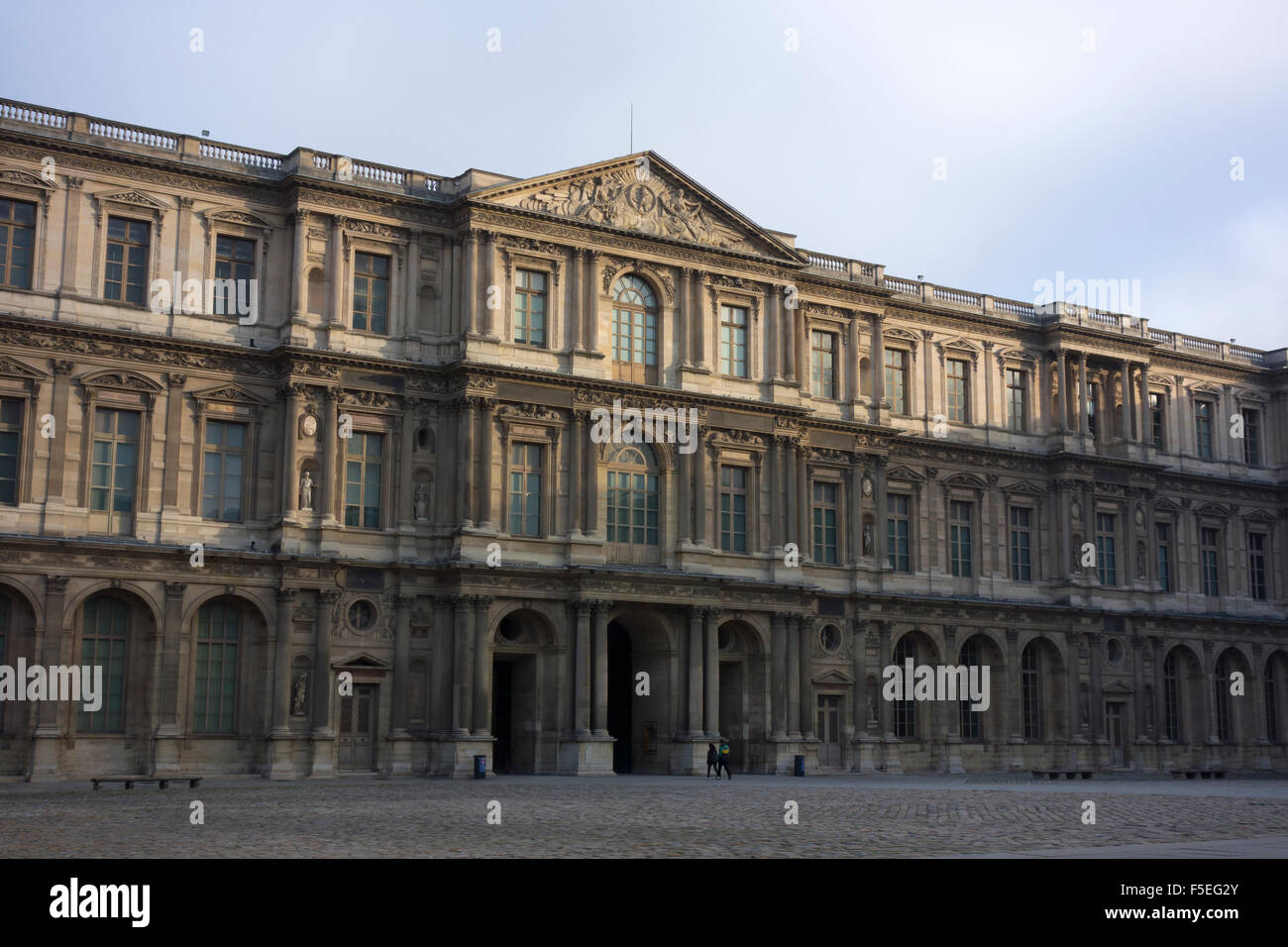 Cour Carrée at the Louvre Museum, Paris, France Stock Photo - Alamy