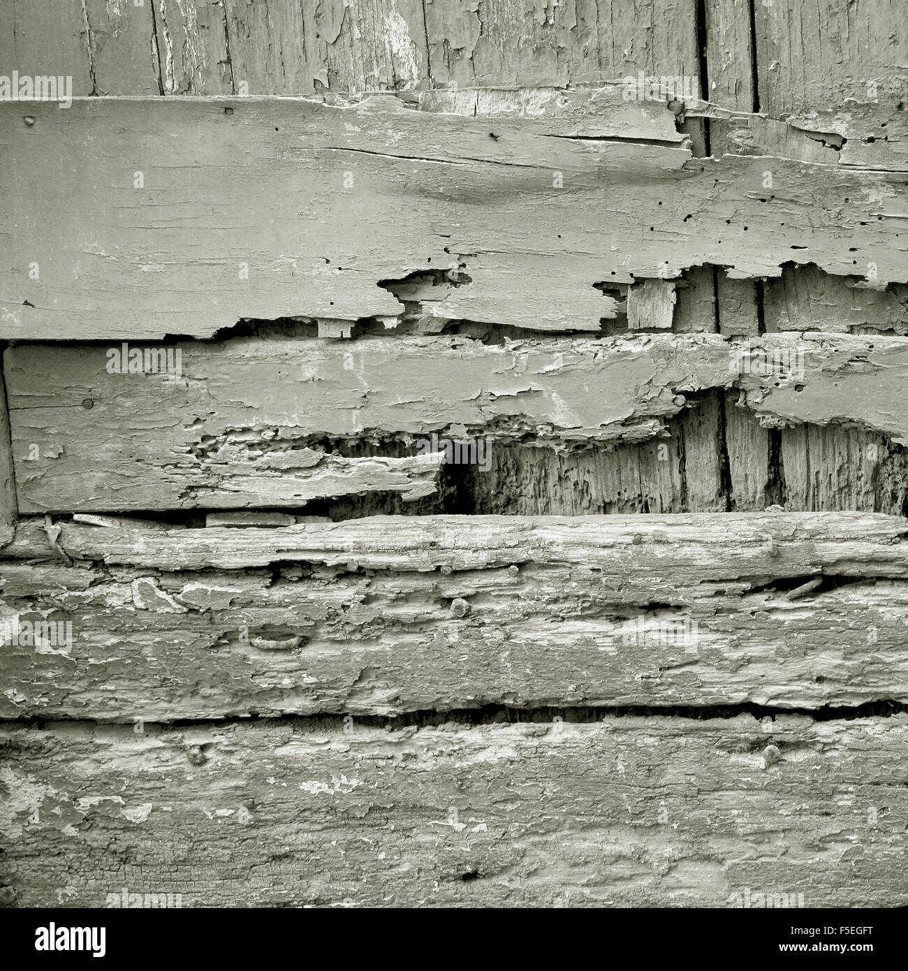 Broken Wood Plank Stock Photos & Broken Wood Plank Stock Images - Alamy