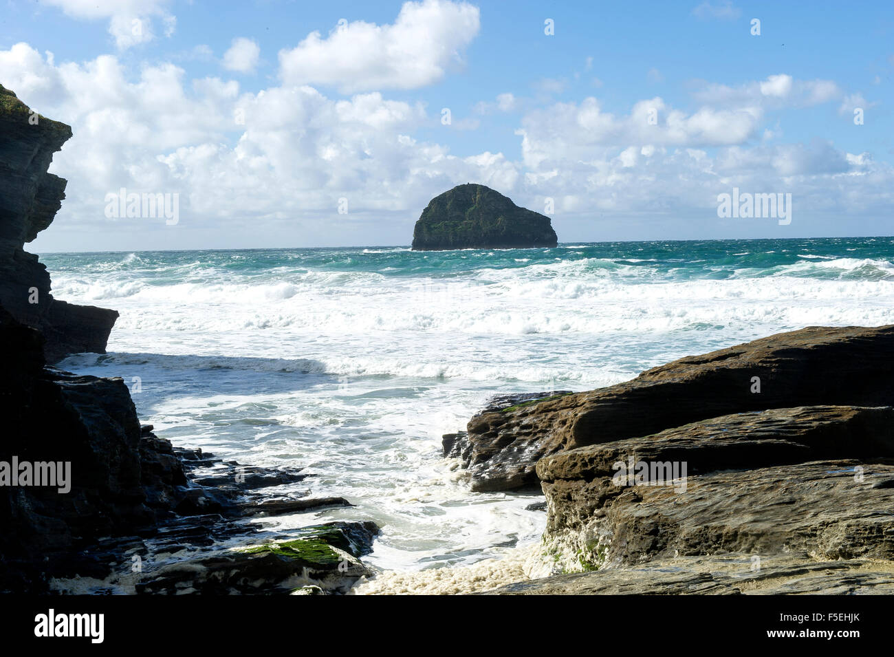 Trebarwith Strand, Cornwall, UK Stock Photo - Alamy