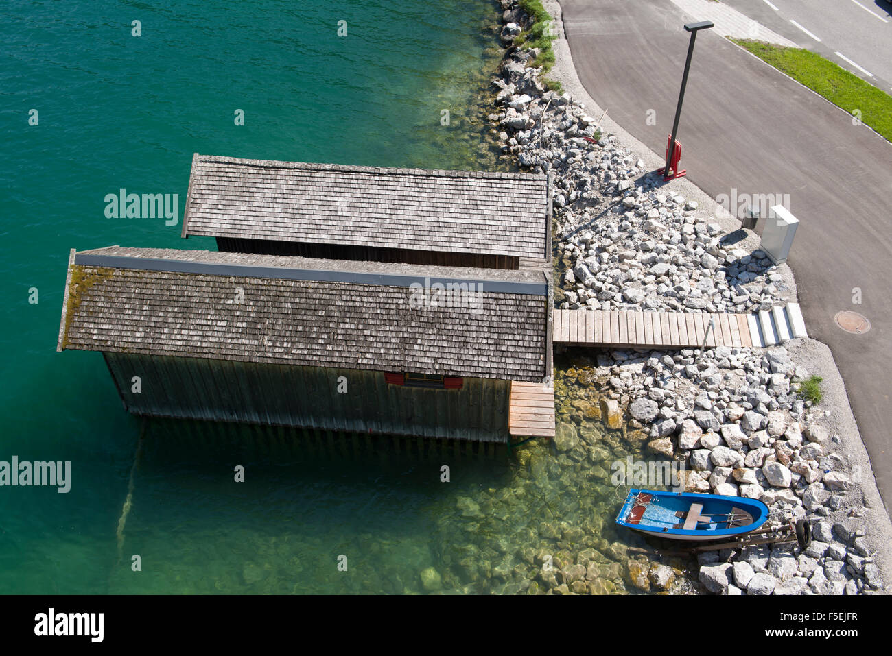 Aerial house boat hi-res stock photography and images - Alamy